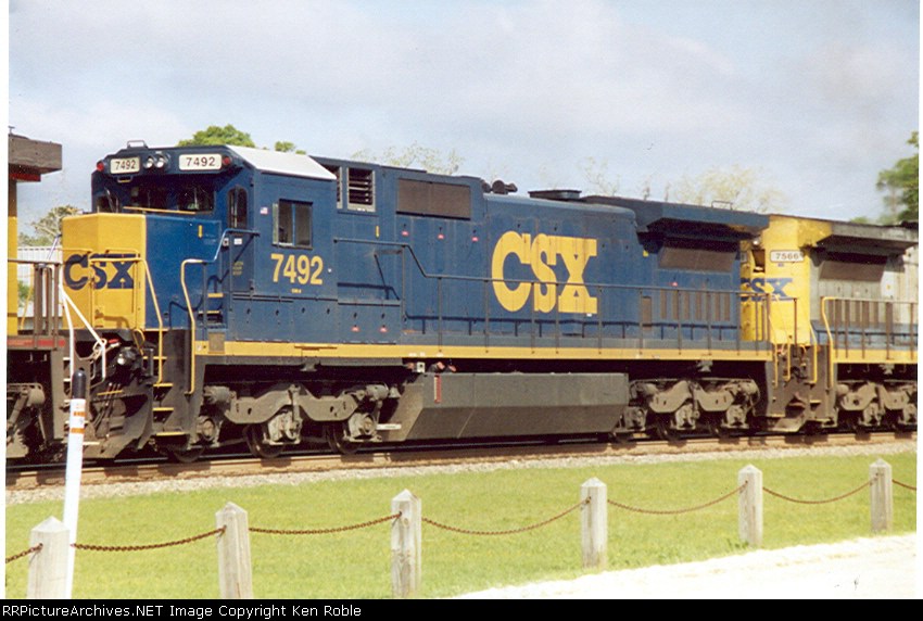 CSX 7492 (CR 6037)